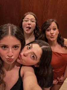 brunette energy - playlist by raina davis | Spotify