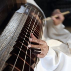 3 Geomungo. nº contempo KOREAN tradi instrument 거문고 Gukak - playlist by ...